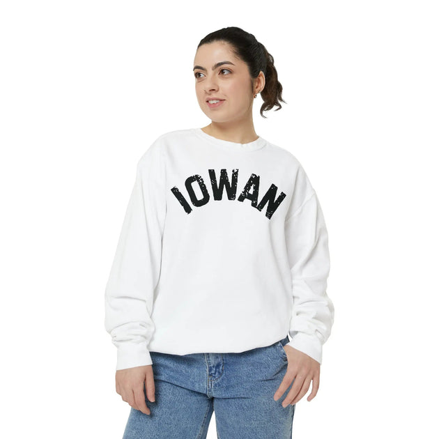 Iowa TShirt Guide: How to Choose the Best Style and Fit for You – Iowa ...